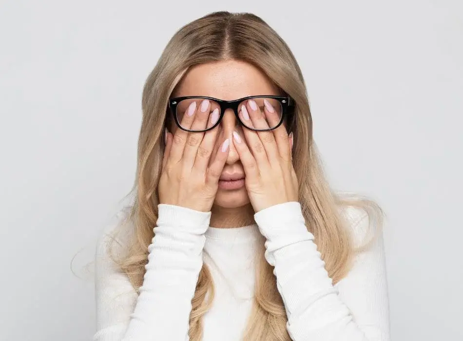Tired Eyes: Causes and Effective Treatments Explained